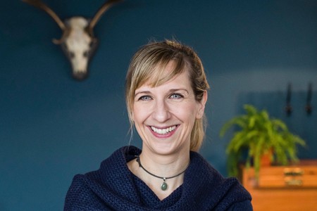 Vorderhaus – Kultur in der FABRIK | Sarah Hakenberg - Dann kam lange nichts